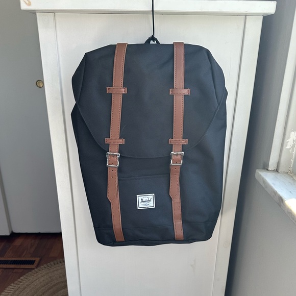 Herschel Supply Company | Bags | Nwt Herschel 3 Black Laptop Backpack ...